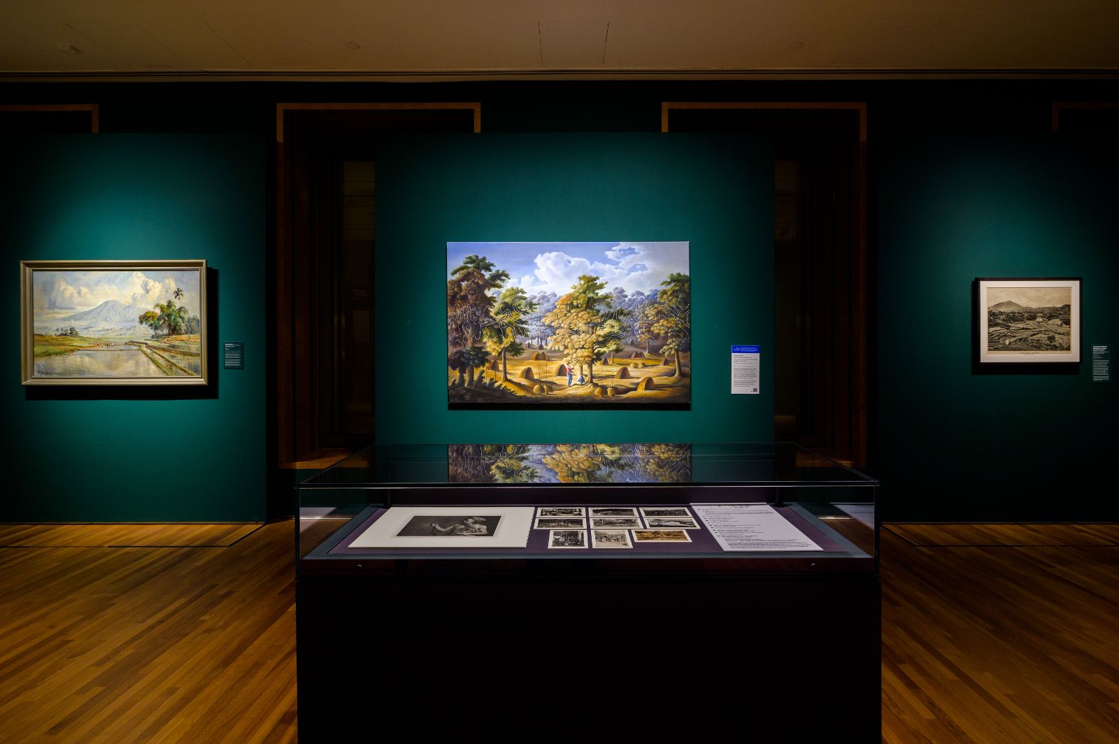 Review by Christine Han in ARTLINK: issue 42:3 – GALLERYSMITH